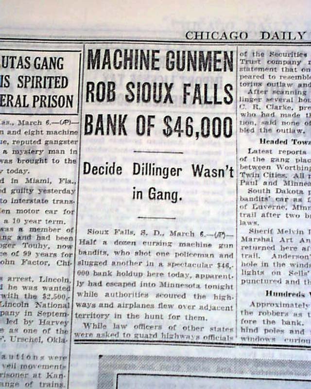 John Dillinger's famous escape & bank robbery.. - RareNewspapers.com