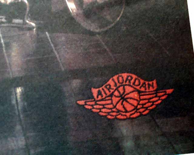 1985 Michael "Air Jordan" 1 Christmas advertisement... - RareNewspapers.com