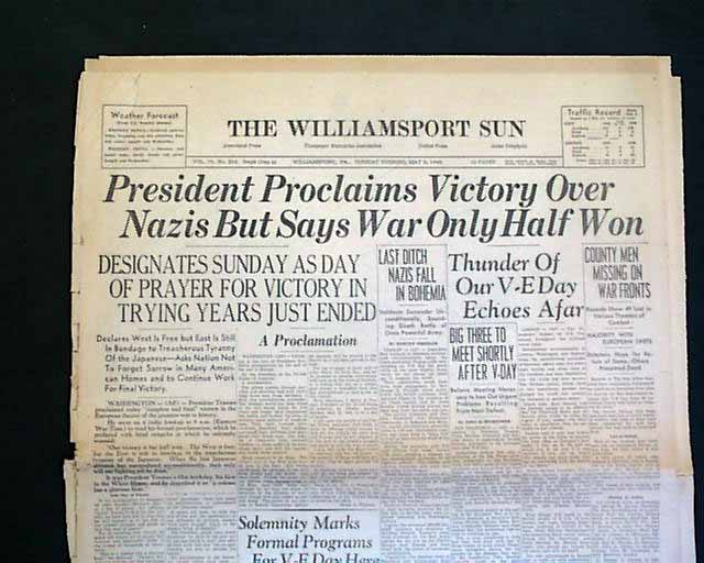 Nazis quit World War II... - RareNewspapers.com